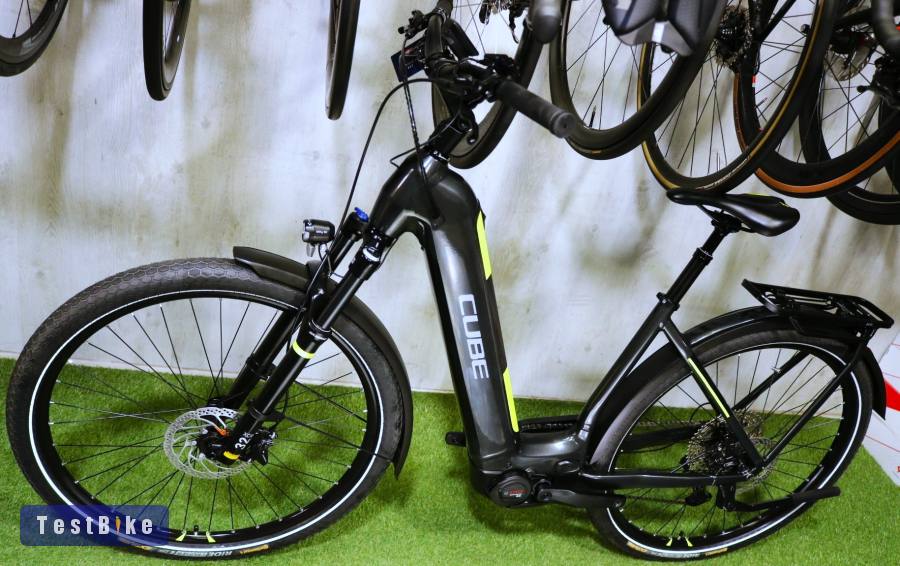 01.18ig 875e Új Cube Kathmandu 750 Bosch CX 85Nm Air Cues eladó