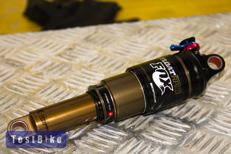 2012 fox float rp23 - lasopatrek