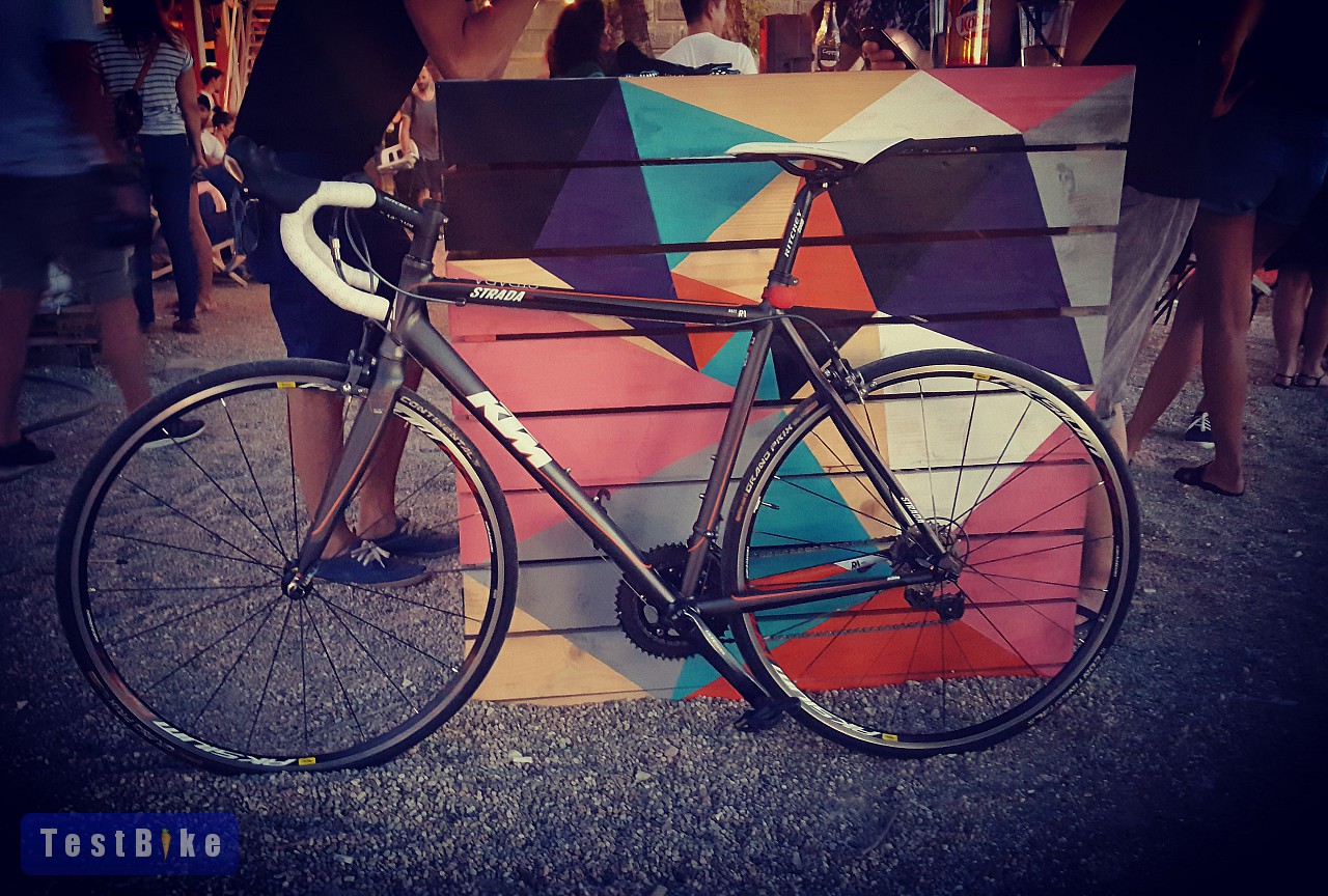 Teszt: KTM Strada 3000 országúti $ vásárlás, árak