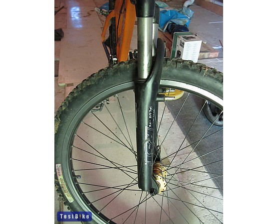 RST Gila Plus T6 első teleszkóp - Tamás véleménye